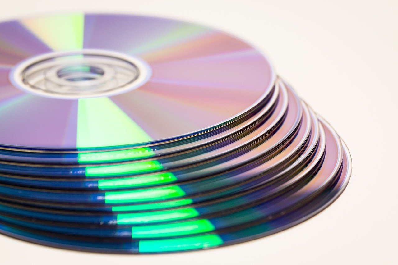 The Role of DVDs in Revolutionizing the Business Industry : Riviera ...