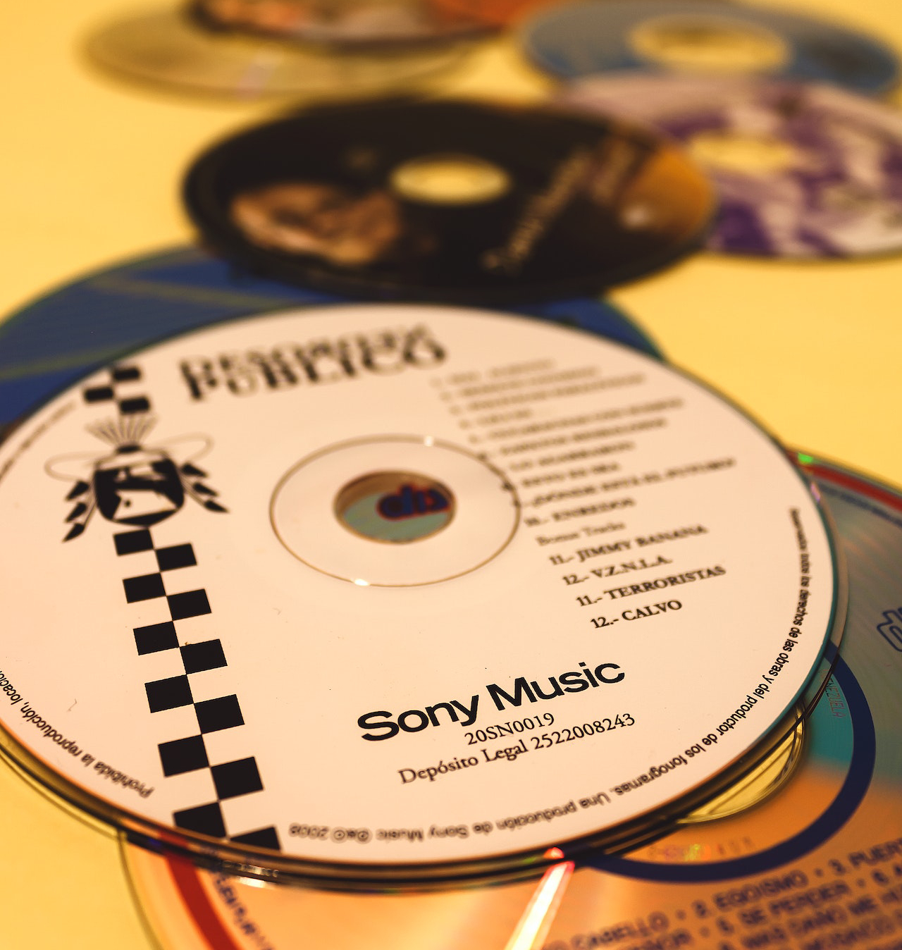 The History of DVDs and Their Continued Usefulness in the Present Day ...